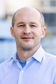 Past | Economics | Liberal Arts | UT - Austin