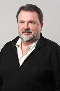 Peter Hess promoted to full professor>