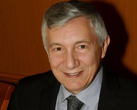 UT Professor Will Receive 2025 AAC&U President's Award>