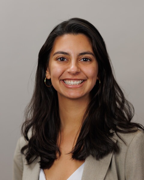 Monique Loya's Instagram, Twitter & Facebook on IDCrawl